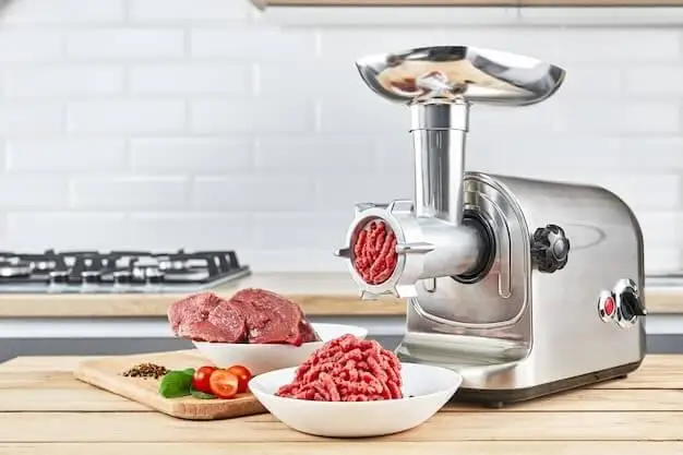 8 Easy Steps for Properly Cleaning Your Meat Grinder - VEVOR Blog