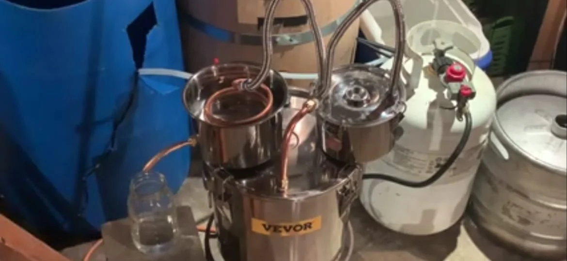 Big Eaze reviews the $87.99 VEVOR Still - VEVOR Blog