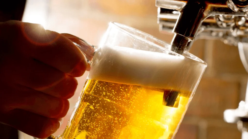 Buying Guide and Reviews: Top 5 Draft Beer Tower in the Market 2024 ...