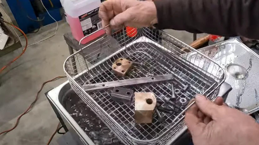 VEVOR's Choice: The Ultimate Ultrasonic Cleaner Solution - VEVOR Blog