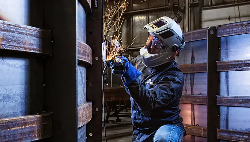 Eye Protection for Plasma Cutting: Selection Guide