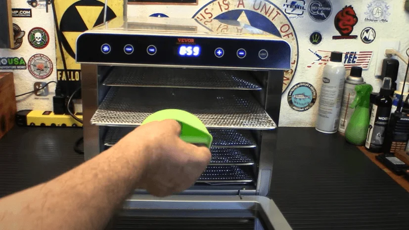 Food Dehydrator vs Freeze Dryer: Unveiling the Best Preservation Method ...