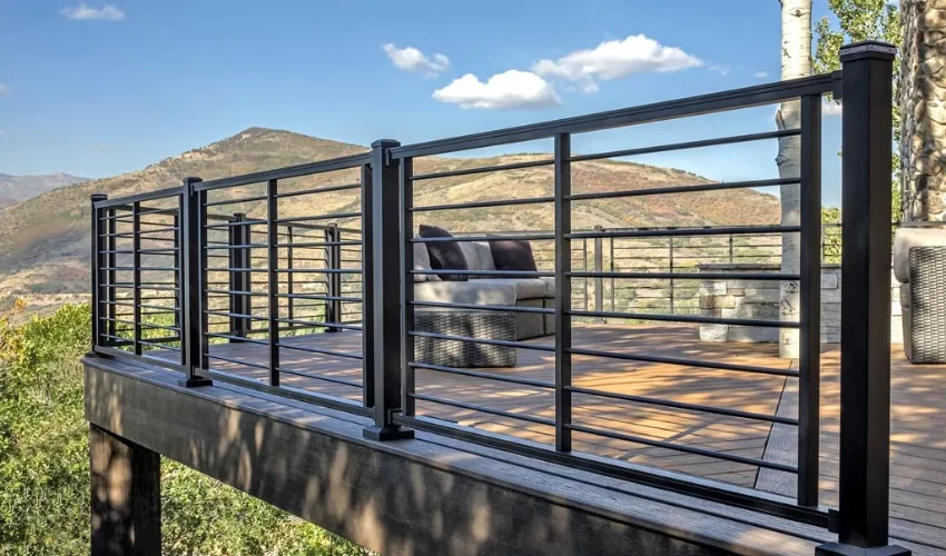 Aluminum Railing Designs: Modern Marvels Reshaping Spaces - VEVOR Blog