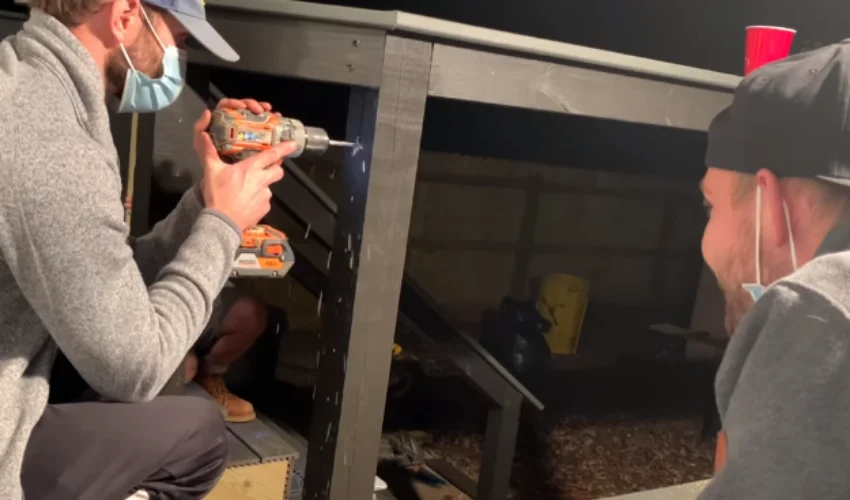 Demystifying A Hands-On Approach to DIY Cable Railing - VEVOR Blog