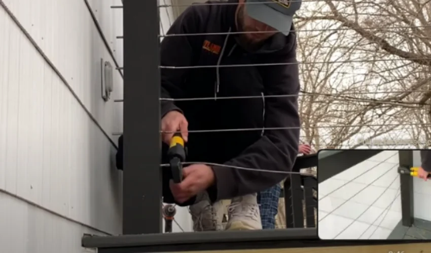 Demystifying A Hands-On Approach to DIY Cable Railing - VEVOR Blog