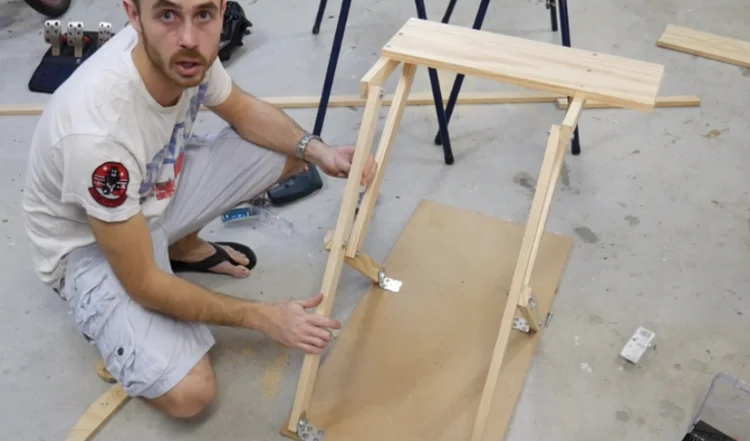 DIY Racing Wheel Stand - How to Build Custom One? - VEVOR Blog