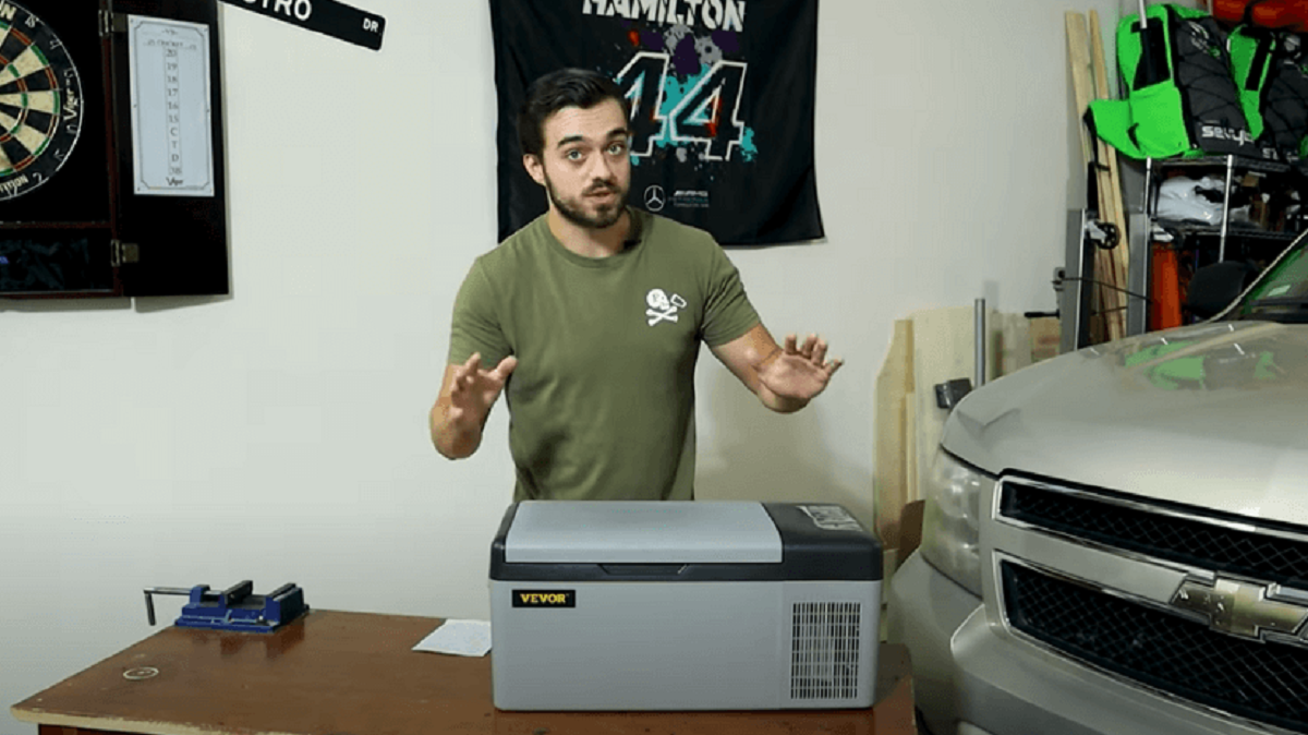 How to Recharge a Mini Fridge & Keep Your Cool Anywhere! - VEVOR Blog