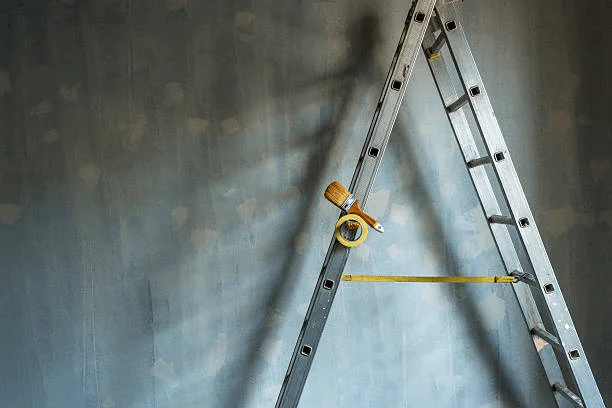 What is a Telescoping Ladder? - VEVOR Blog