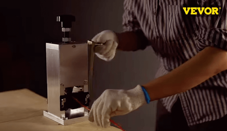 VEVOR Manual Wire Stripping Machine For Your Wiring Projects - VEVOR Blog