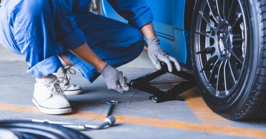 How Does a Hydraulic Jack Work? – A Complete Guide - VEVOR Blog