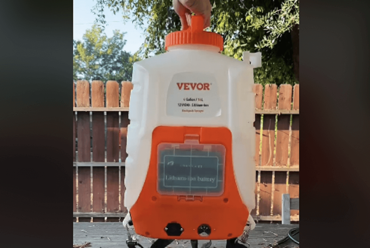 A Guide to the VEVOR Battery-Powered Backpack Sprayer - VEVOR Blog
