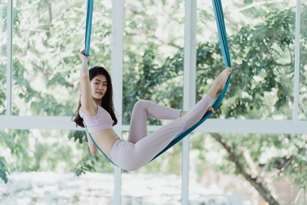 What is Aerial Yoga? Benefits, Tips, and Gear Guide - VEVOR Blog
