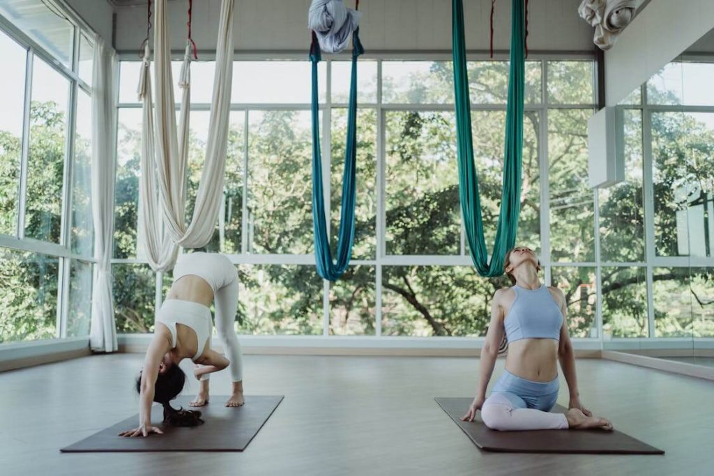 What is Aerial Yoga? Benefits, Tips, and Gear Guide - VEVOR Blog