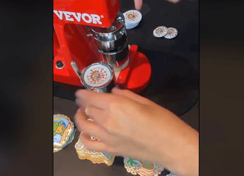 VEVOR Button Maker Machine To Make Custom Buttons - VEVOR Blog