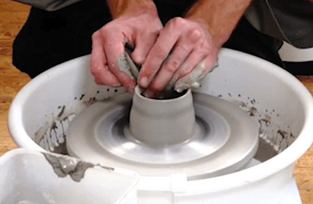 VEVOR Pottery Wheel To Create Master Art Pieces - VEVOR Blog