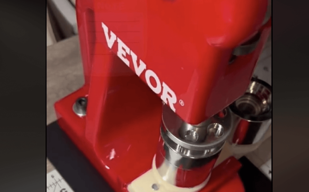 VEVOR Button Maker Machine For Creating Custom Buttons - VEVOR Blog