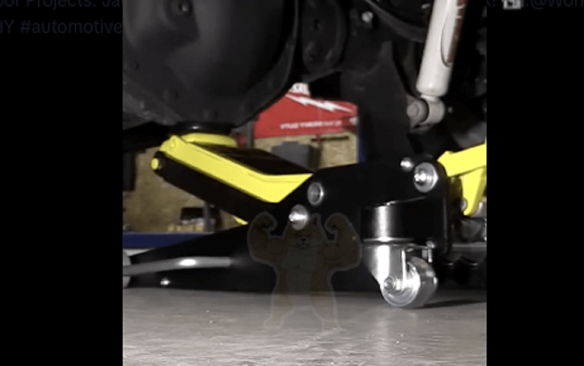 VEVOR Low Profile Floor Jack For Efficient Vehicle Maintenance - VEVOR Blog