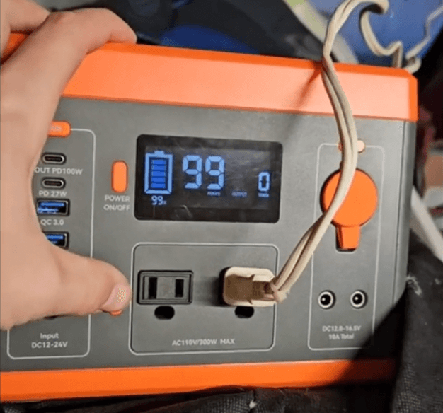 VEVOR Portable Power Station: A Reliable Power Source - VEVOR Blog