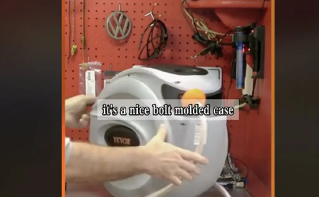 retractable hose reelgarden hose management Archives - VEVOR Blog