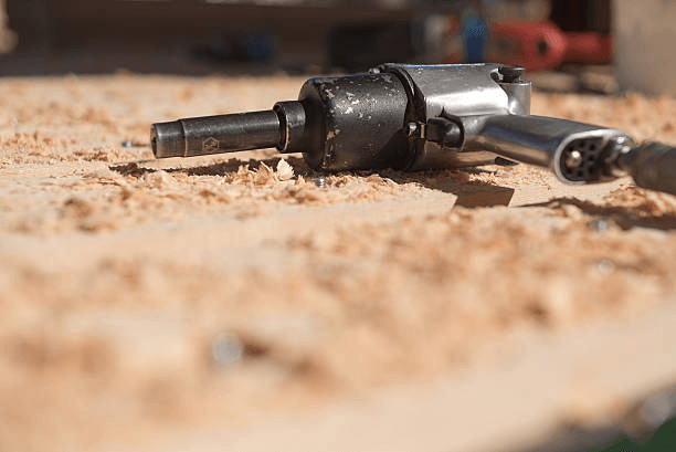 Electric vs Air Impact Wrench: Which is Right for You? - VEVOR Blog