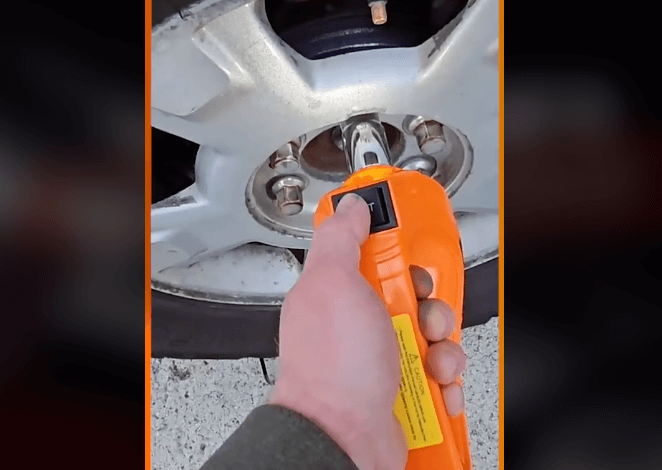 VEVOR Electric Car Jack For Urgent Vehicle Maintenance - VEVOR Blog