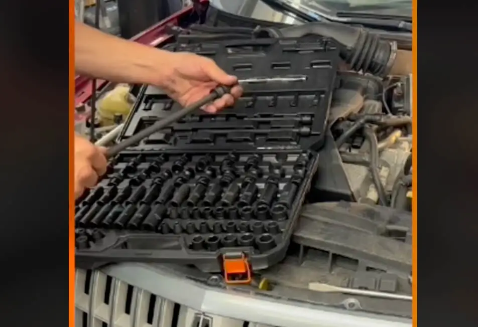 Best Impact Socket Set: Your Go-To Tool For Auto Repairs - VEVOR Blog
