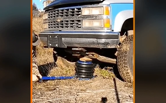 Lift Your Vehicle in Seconds with the VEVOR Air Jack - VEVOR Blog