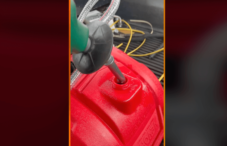 Best 16-Gallon Fuel Caddy To Enjoy Portable Fuel Storage - VEVOR Blog