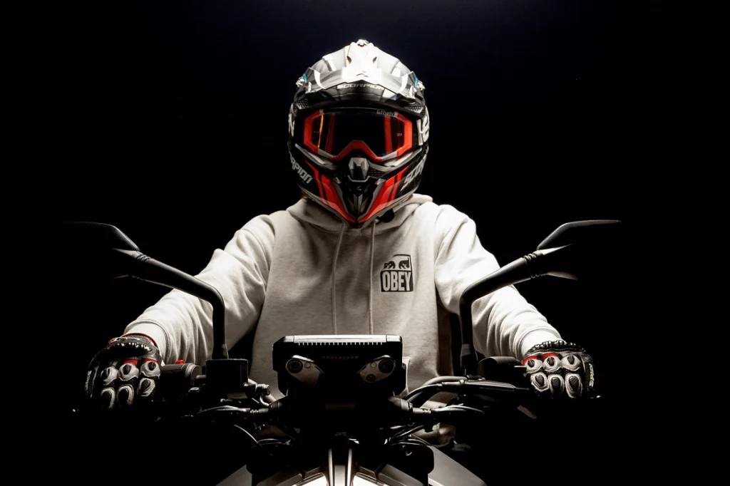 Modular vs Full Face Motorcycle Helmets: What’s the Difference? - VEVOR ...