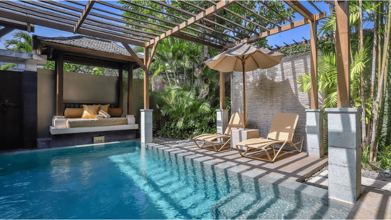 15 Pool Furniture Ideas with Buying, Care & Budget Tips