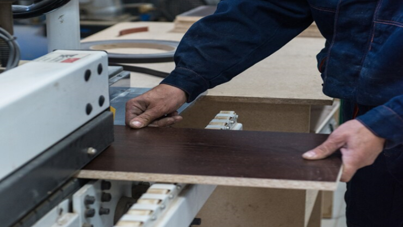 How to Use a Thickness Planer — Everything You Need to Know