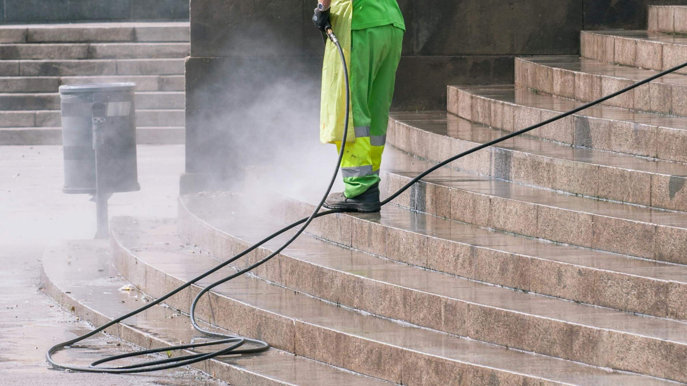 Step-by-Step Guide on How to Use Pressure Washer Safely - VEVOR Blog