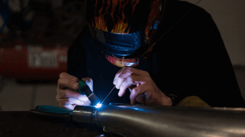 How to MIG weld the exhaust pipe on a car – A Complete Guide